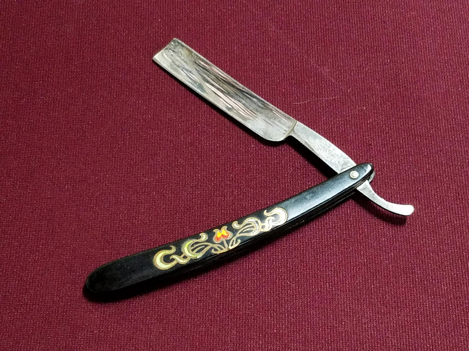 Thistle Cut Co Straight Razor