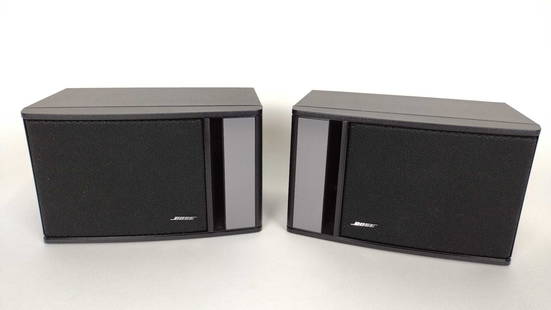 Bose 201 Bookshelf Speakers