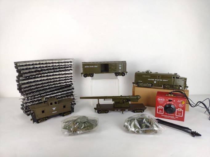 Kusan Auburn Military Train Set