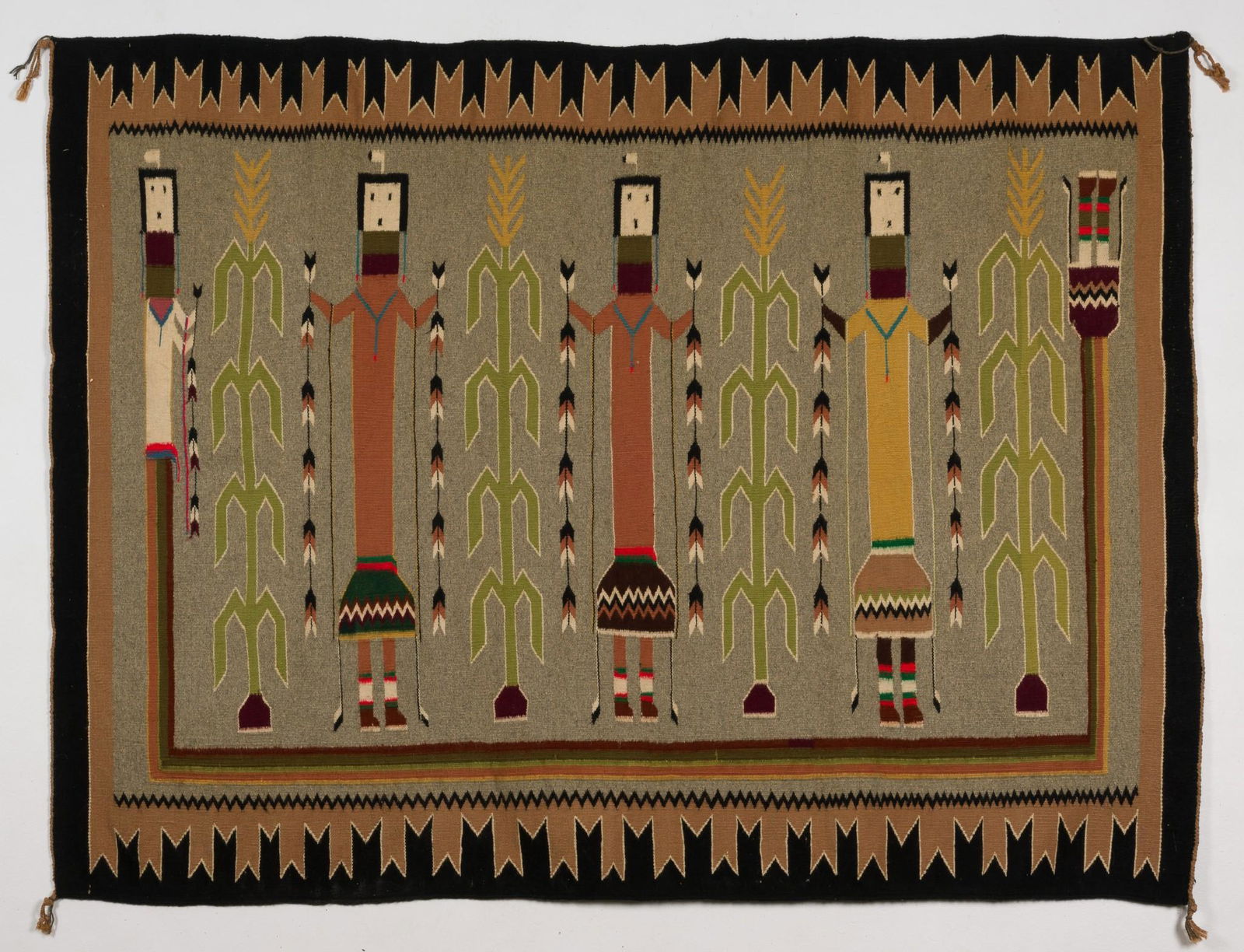 Navajo Yei Rug - Aug 27, 2022 | Cordier Auctions & Appraisals in PA