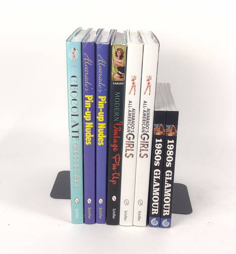 8 Pin Up Books Incl 1980's Glamour