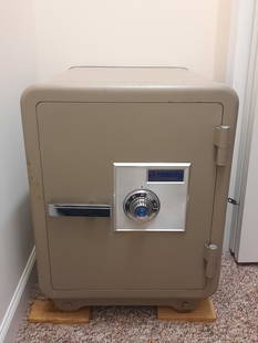 Sentry Valueguard 1330 Safe