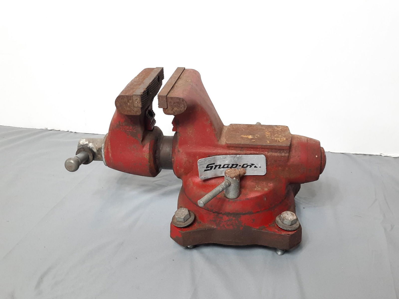 Snap On Bench Vise