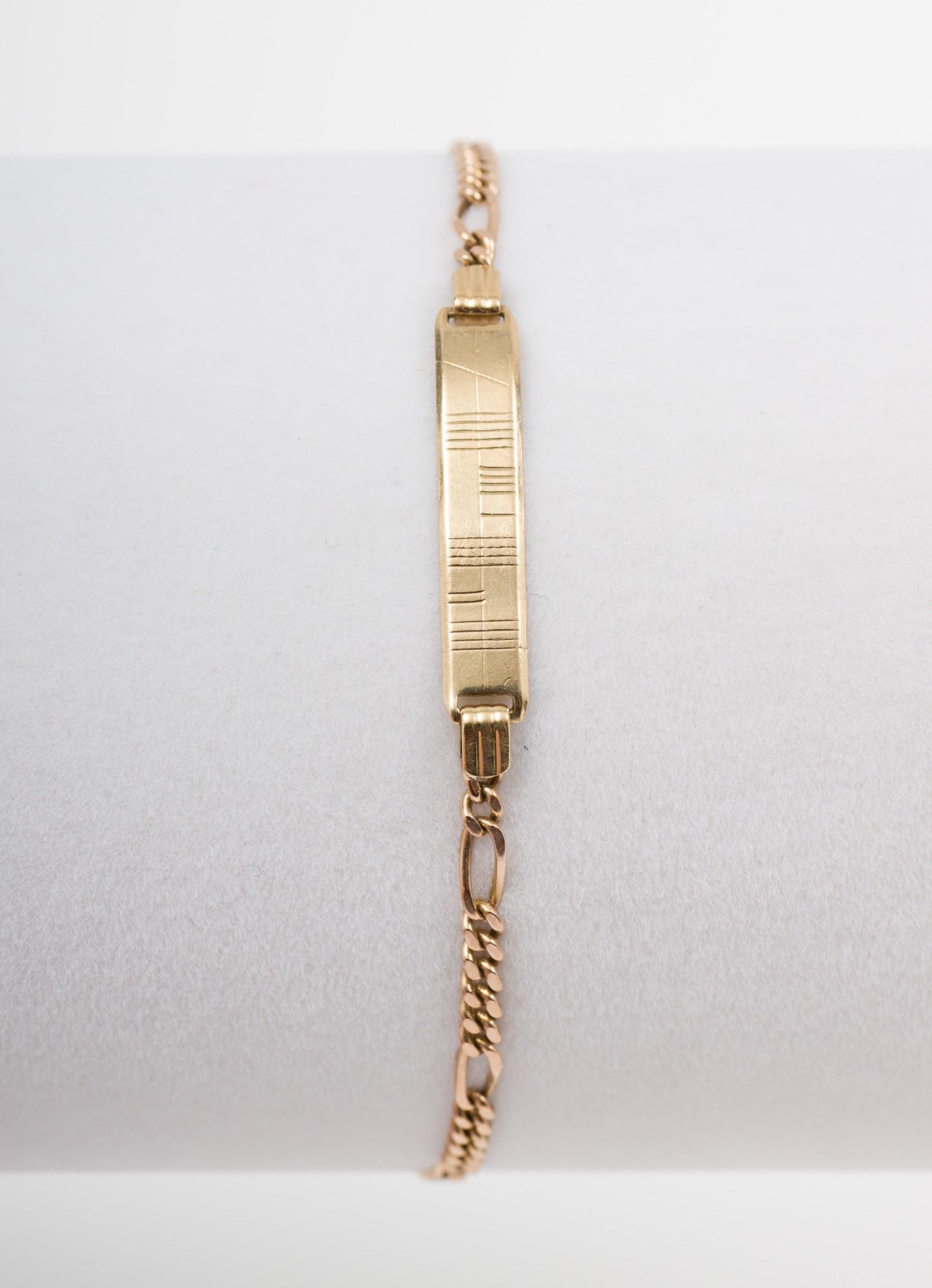 9k Gold Bracelet Auction