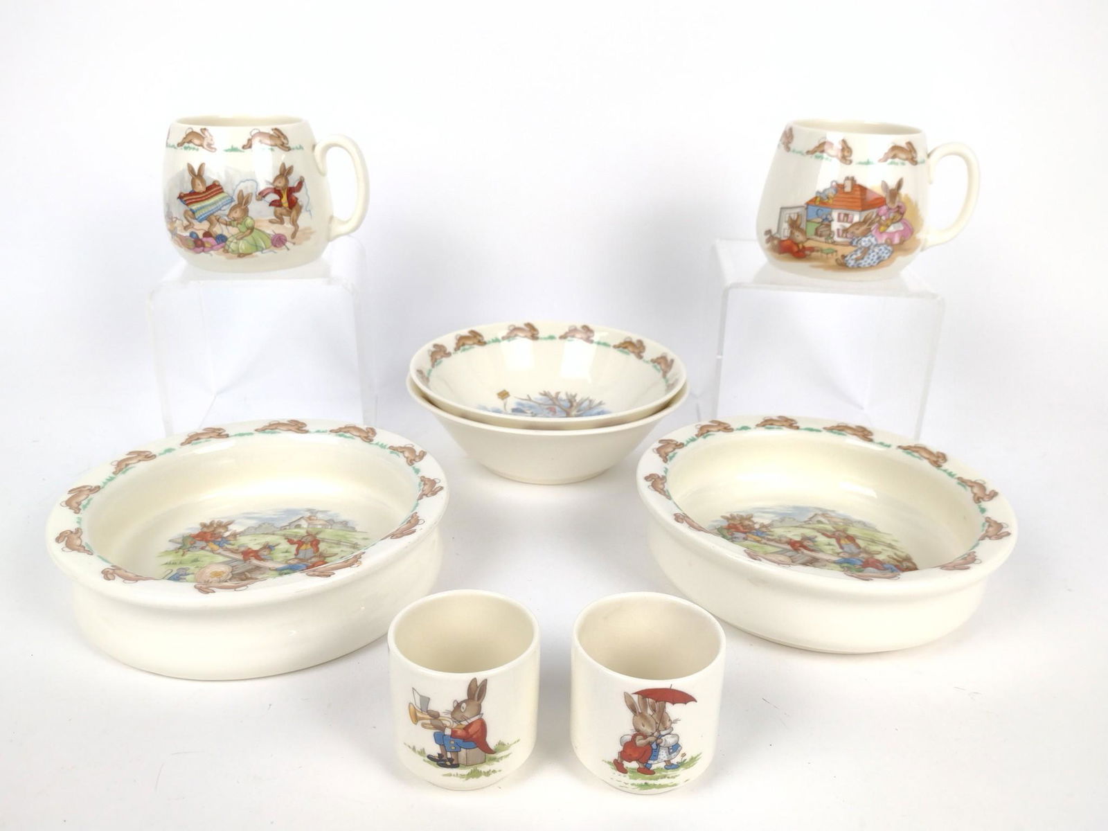 8 Beatrix Potter Bunnykins Childs Dinnerware