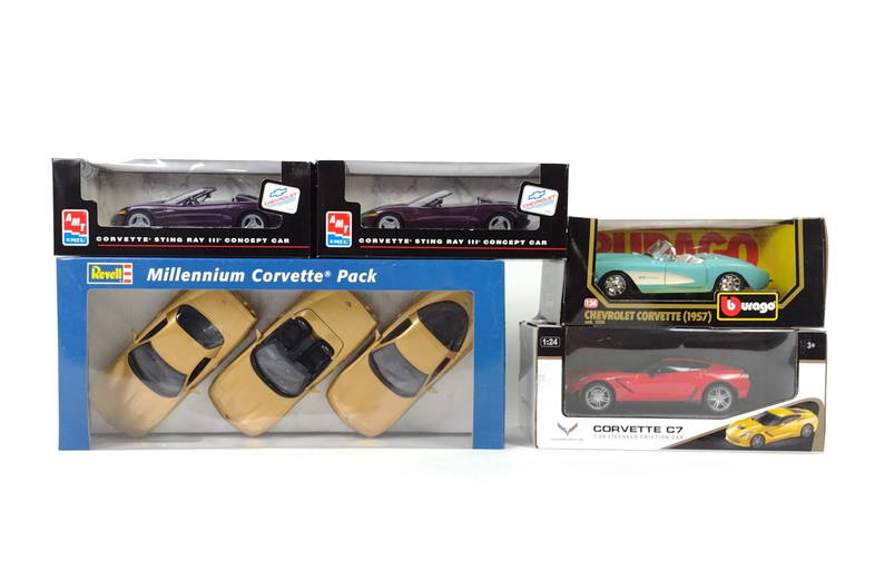 7 Die Cast Corvettes