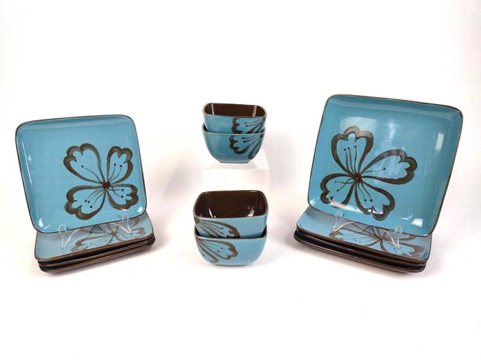12 Pcs Pier 1 "hibiscus" Dinnerware