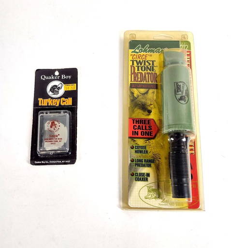 2 Hunting Calls Incl Lohman "circe" And Quaker Boy Turkey Call