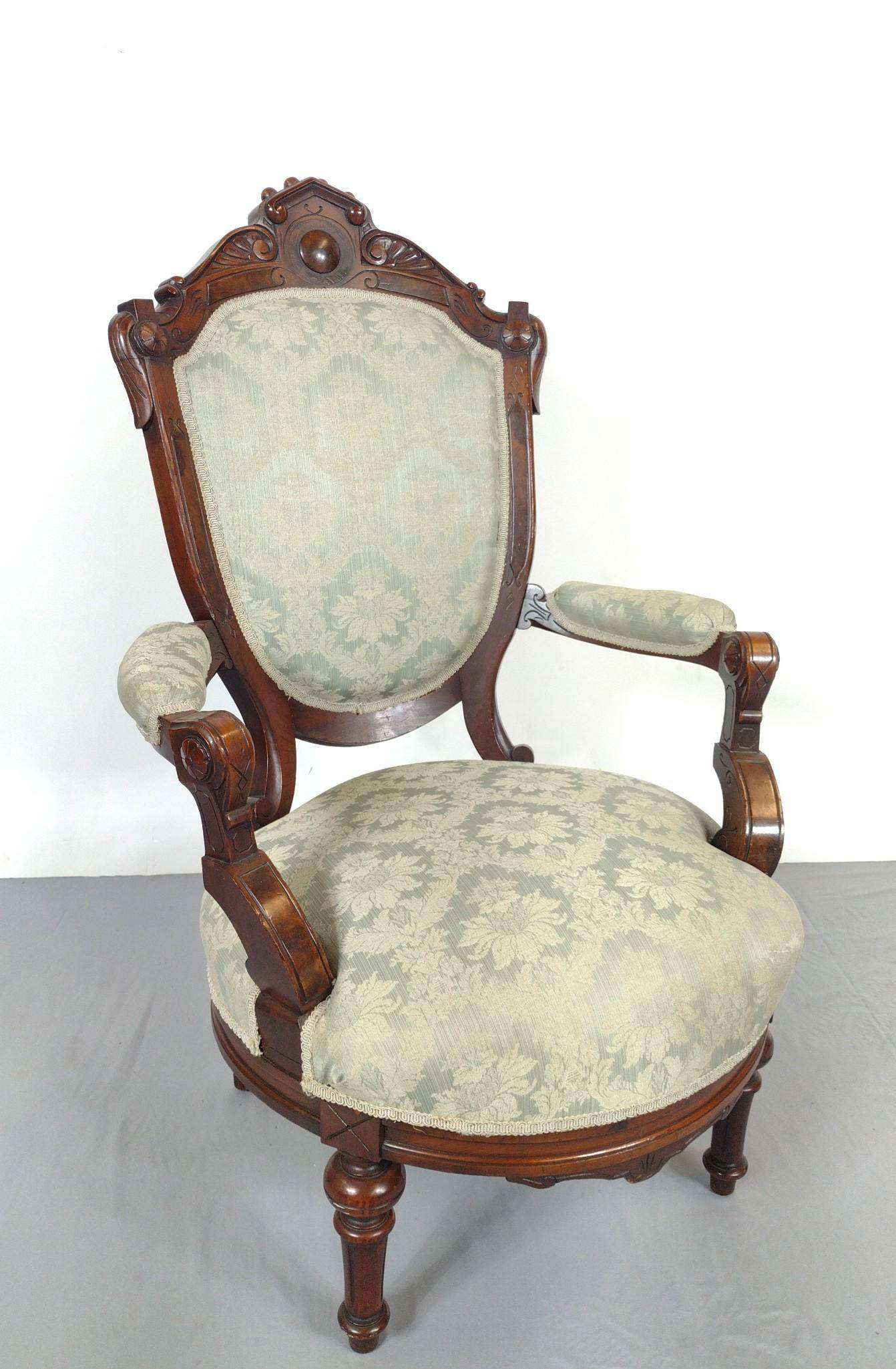 Victorian Arm Chair Auction