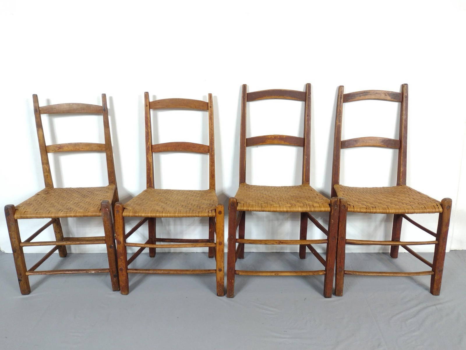 4 Thatch Seated Chairs Auction