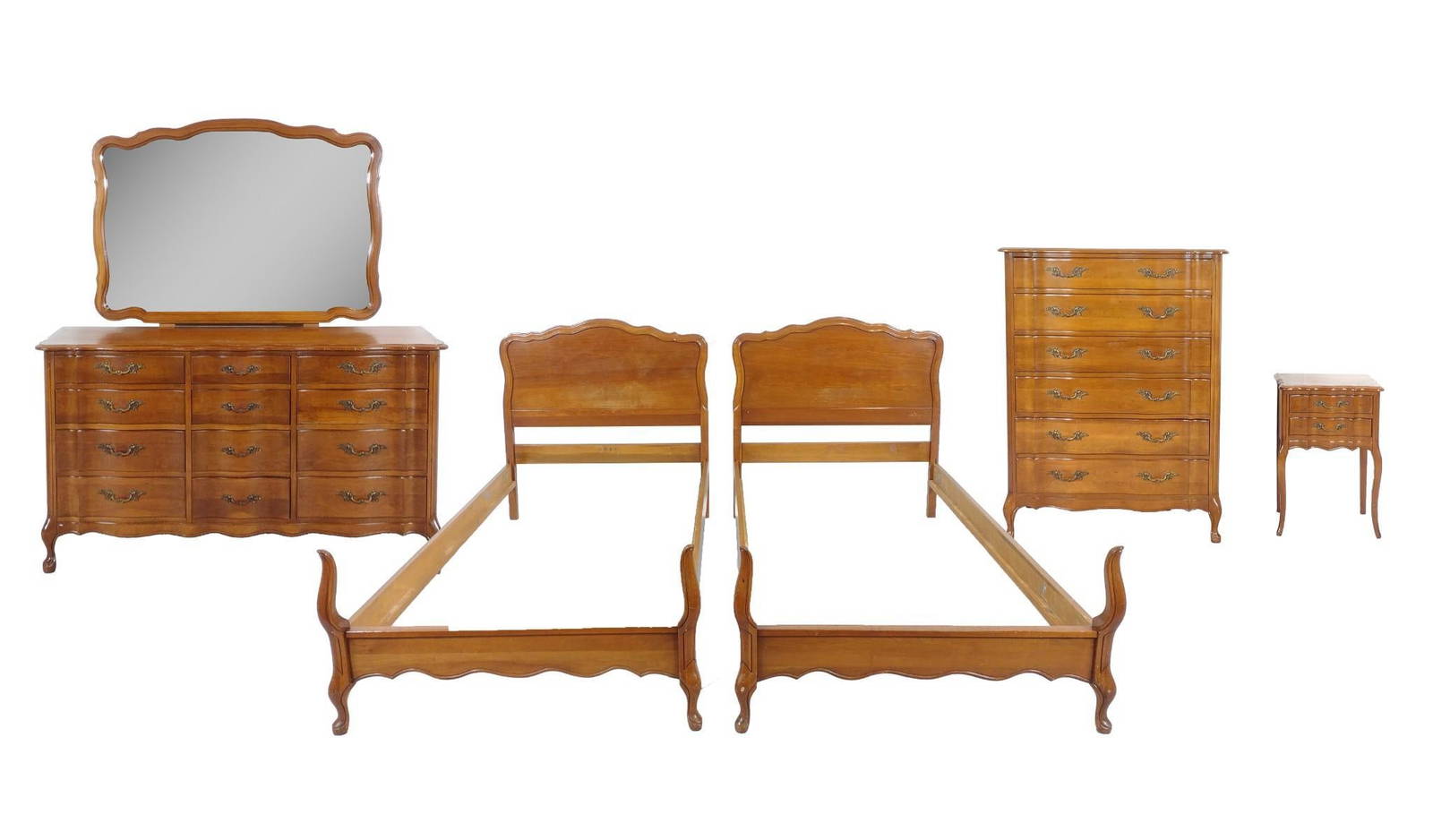 5 Pc Permacraft Cherry Bedroom Set Auction