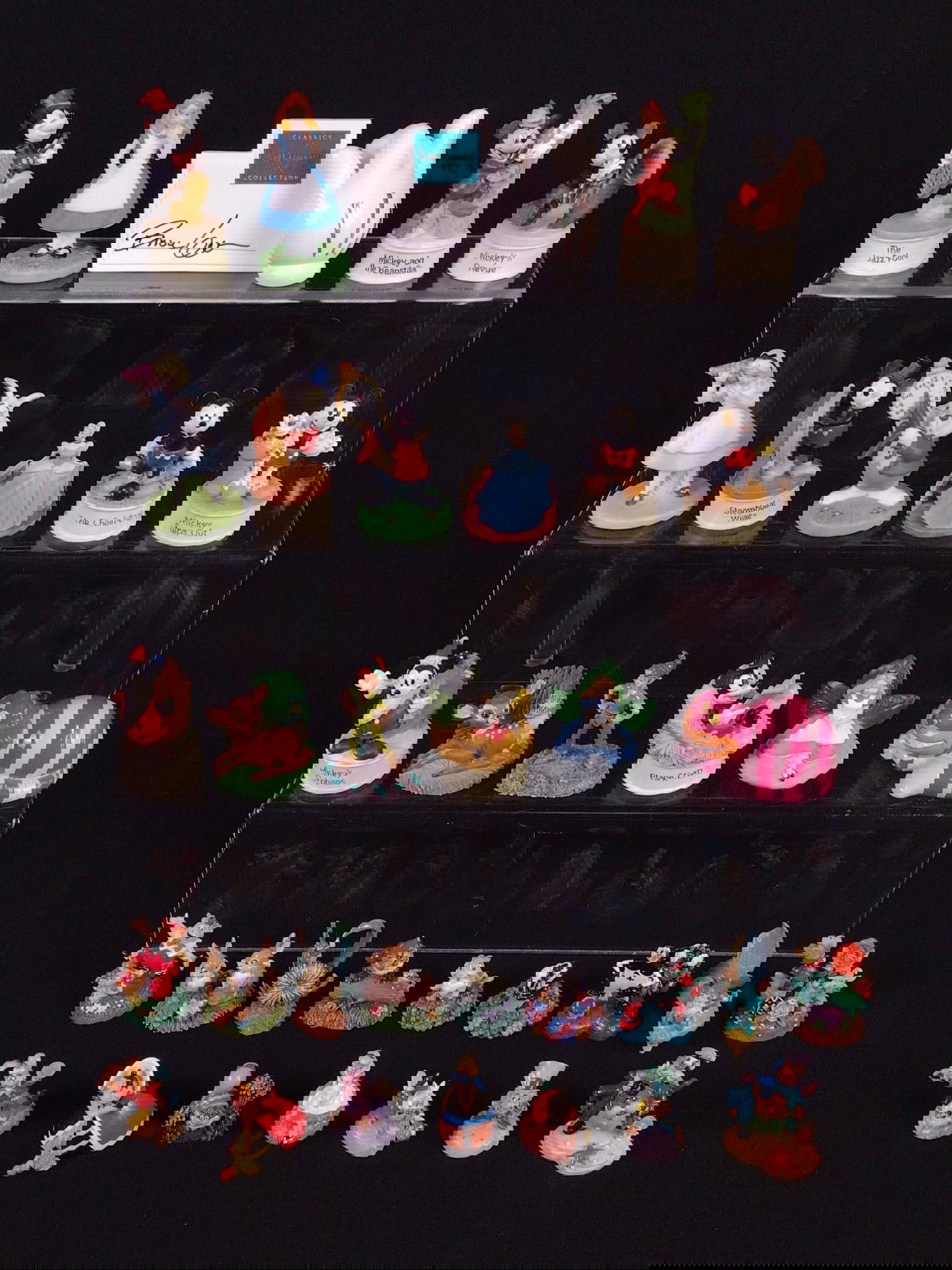 33 Miniature Disney Figurines Incl Lenox Auction