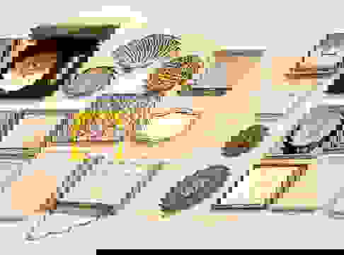 16 Vintage & Antique Compacts Auction