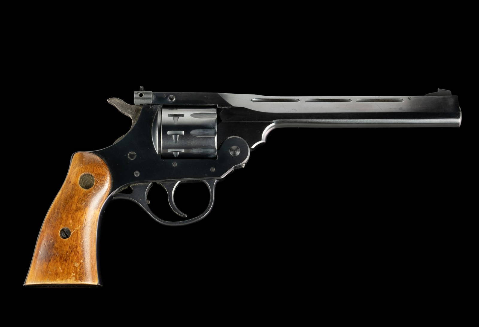 H&r Sportsman Model 999 Double Action Revolver, Caliber .22 Auction