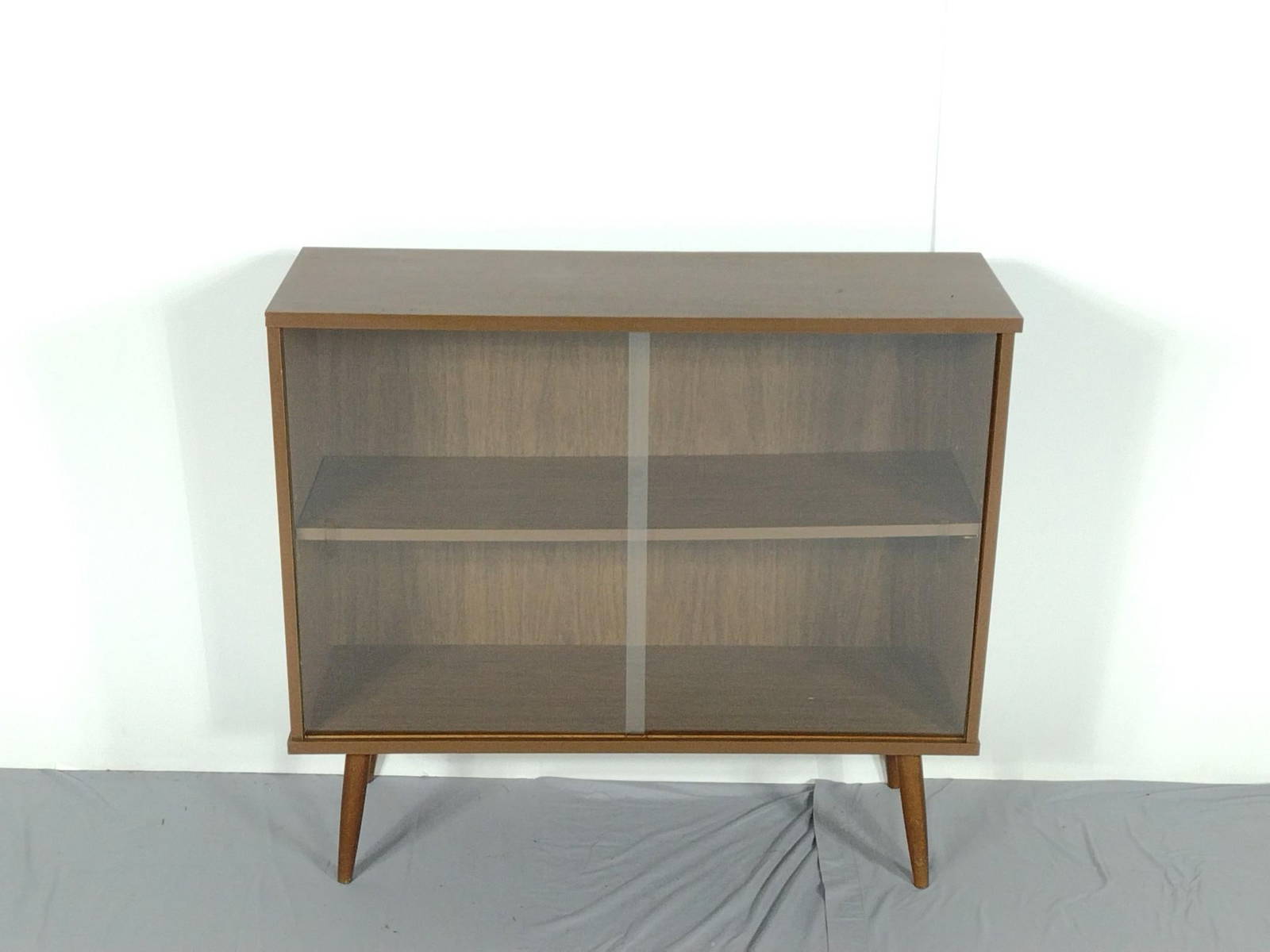 Glass Front Mcm Bookcase Auction