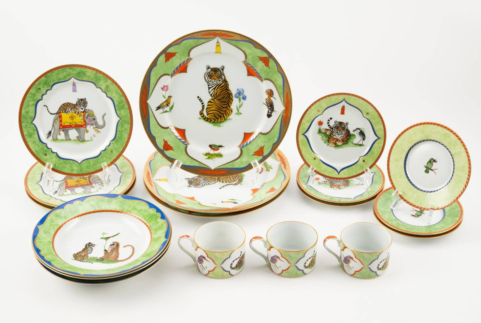 18 Pcs Lynn Chase "tiger Raj" Dinnerware Auction