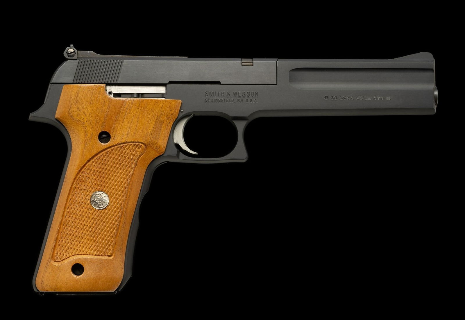 Smith & Wesson Model 422 Semi Auto Pistol, Caliber .22lr - Jul 31, 2025 ...