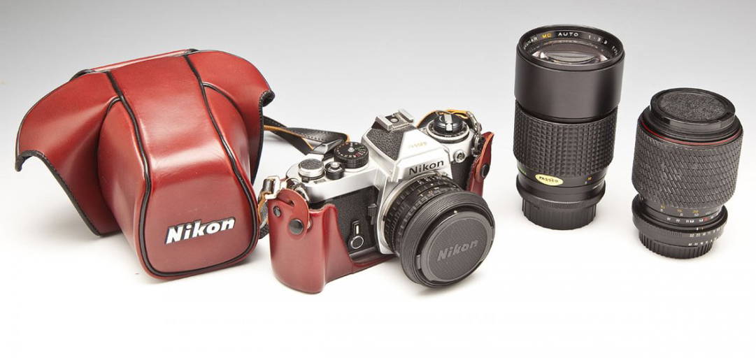Nikon FE Camera with Accessories - Nov 30, 2014 | Cordier Auctions ...