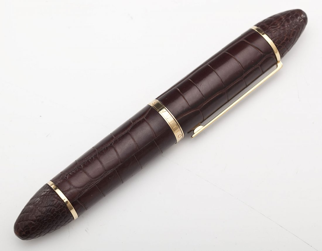 Louis Vuitton Cargo Alligator Fountain Pen | semashow.com