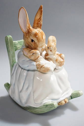 Schmid Beatrix Potter Rock A Bye Baby Music Box