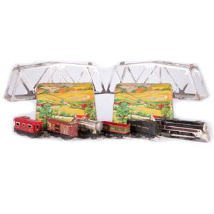 Two Boxed Marx O Gauge Train Sets 9554 And 528