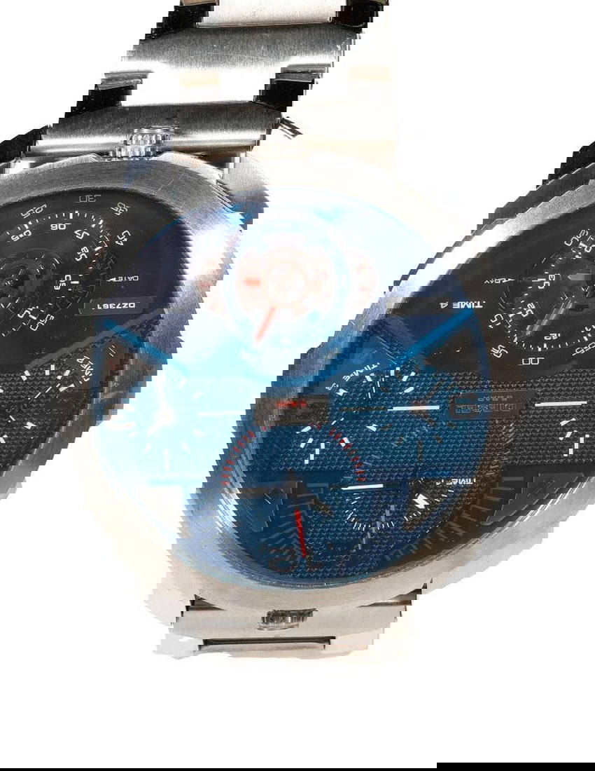 Diesel 5 Bar Oversized Watch Auction