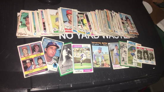 Vintage Baseball Cards Lot