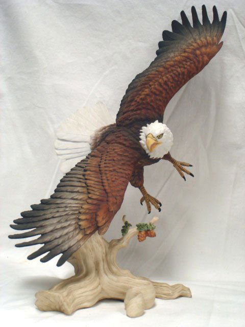 294: LENOX PORCELAIN FIGURE - BALD EAGLE