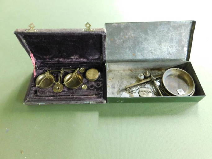 2 Vintage Jewelers Scales