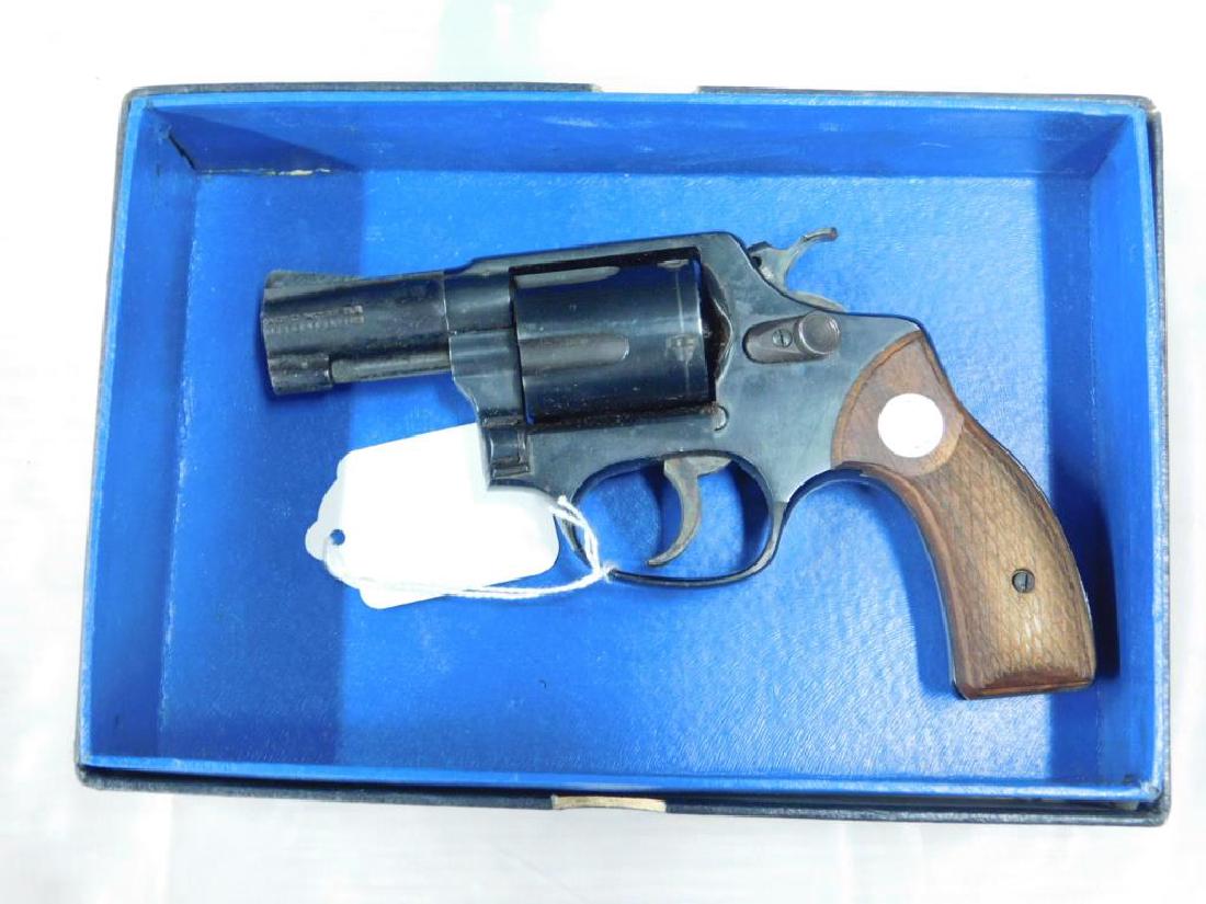 Rossi Model 33 Revolver