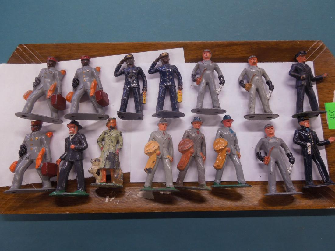 15 Vintage Metal Railroad Figures