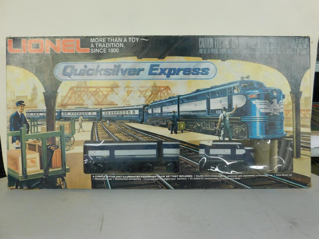 Lionel Quick Silver Express Train Set