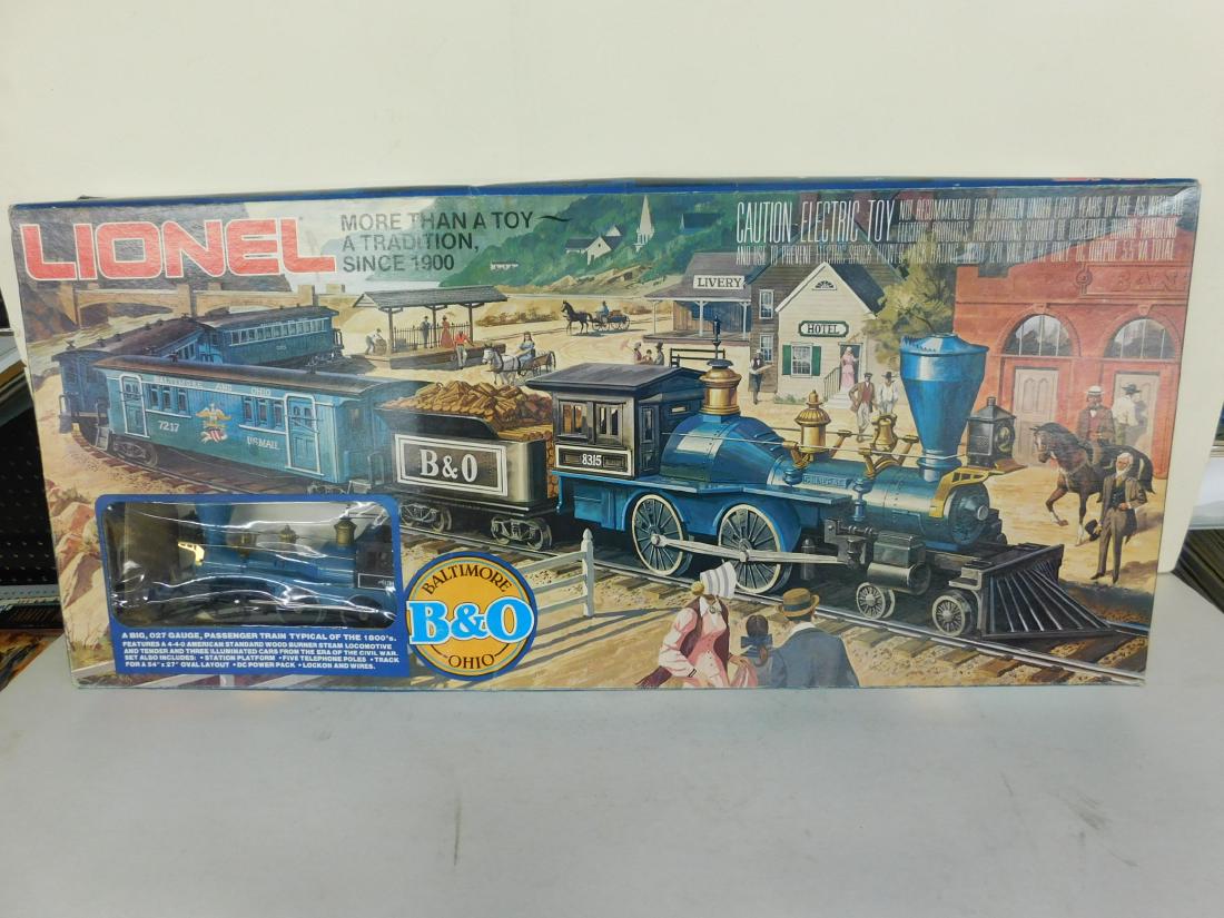 Lionel B & O Train Set