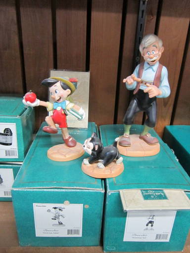 4 Disney Classic Collection Porcelain Figurines