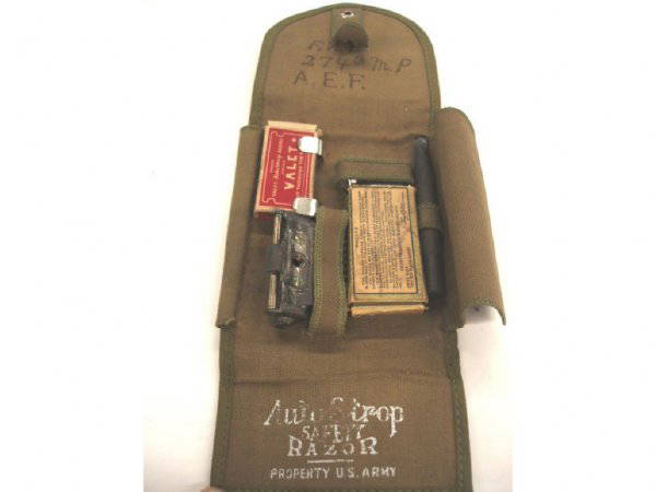 1940's U.s. Army Razor Kit