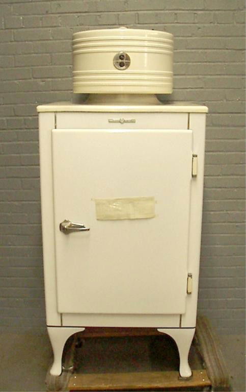 1935 General Electric "monitor Top" Refrigerator