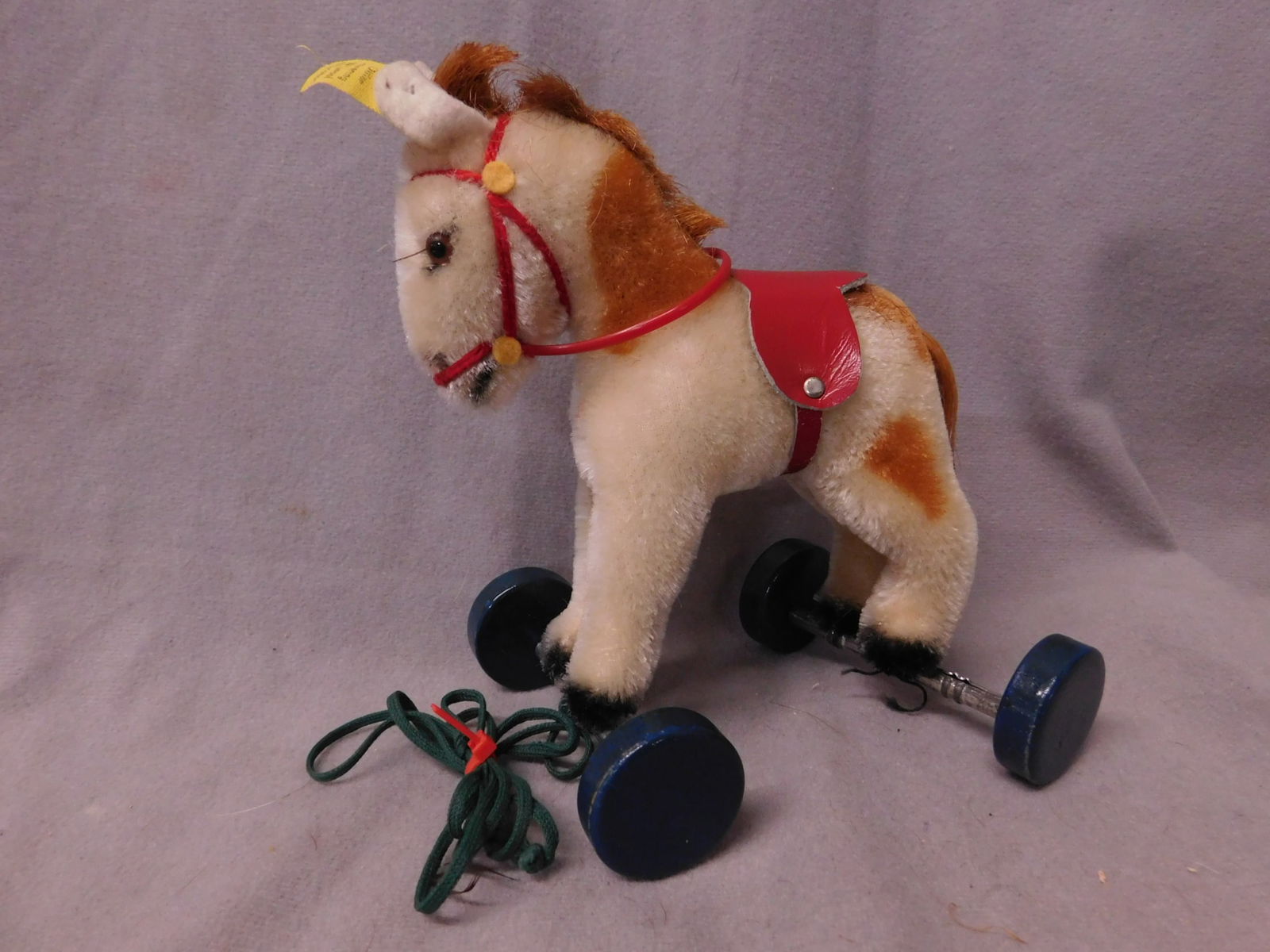 Steiff Pony On Wheels Auction