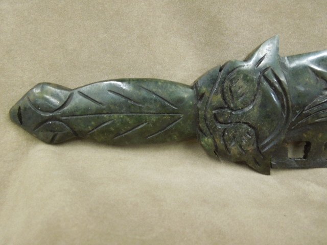 Chinese Jade Ceremonial Sword : Lot 8