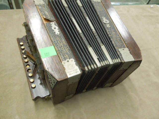 Gebr-Ludwig Steel Reed Accordion
