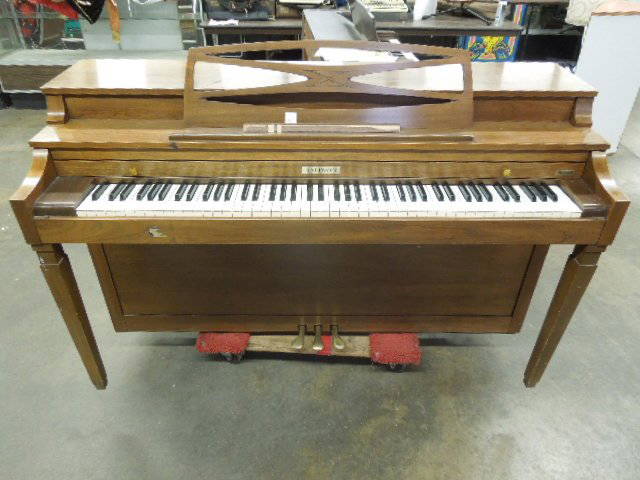 Baldwin Spinet Piano Howard Model