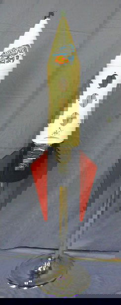 Lypc 25c. "retro Rocket" Gumball Machine