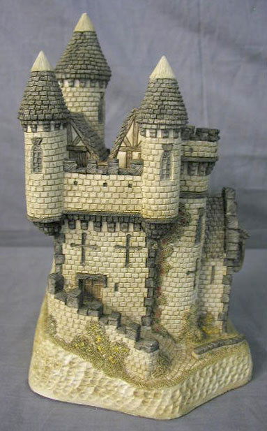 3391: David Winter Cottage; MacBeth's Castle