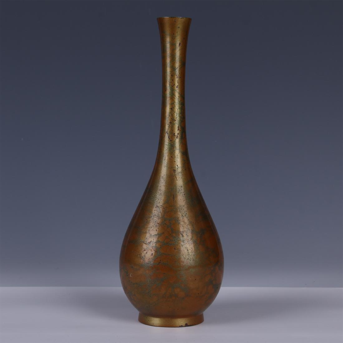CHINESE BRONZE LONG NECK VASE
