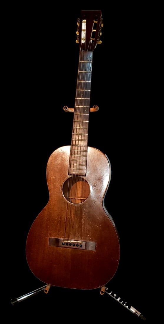 Very Rare 1929 C. F. Martin 2-17 #40521 Auction