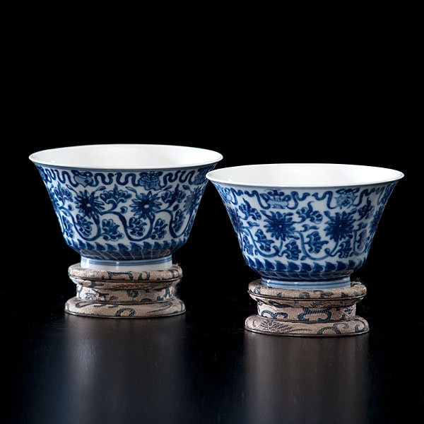 Kangxi Blue and White Bajixiang Cups - Mar 24, 2014 | Cowan's Auctions ...