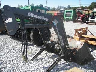 173: NICE QUICKIE Q720 QUICK ATTACH LOADER FOR IH TRACT