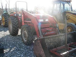 Case Ih 695 Tractor 4x4 W/2250 Loader