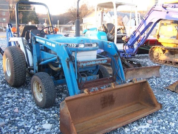 441: Ford 1720 4x4 Compact Tractor Loader Backhoe!