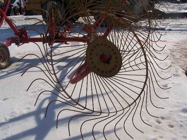 121: RCS 10 V Wheel Hay Rake For Tractor