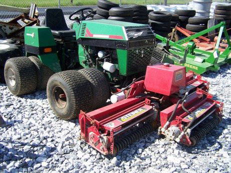 Ransome Turf Trak 4x4 Tractor W/ Steiner Reels Mower